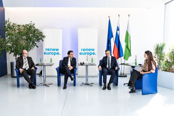 renew_europe | Irena Joveva